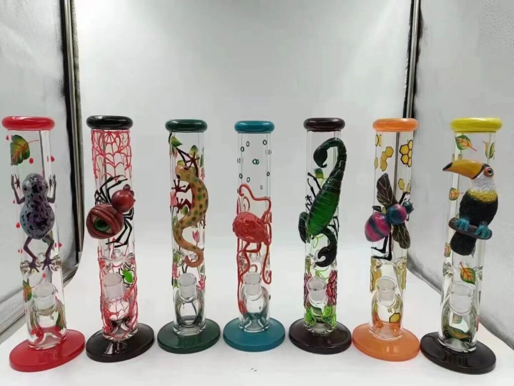 Hand Drawing 3D Art Glass Beaker - Cloudsgreen